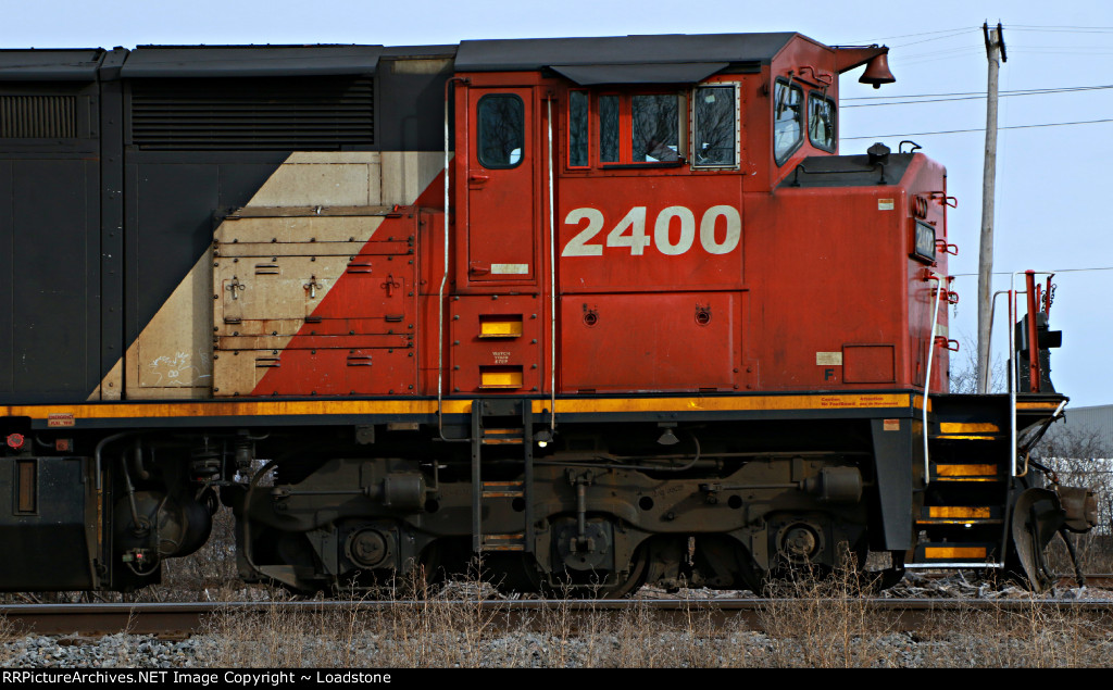 CN 2400